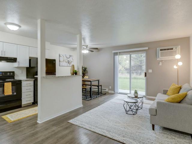 2 BR, 1 BA Apartment 737 N Stilson Road Unit 7 7 231, Boise, ID 83703