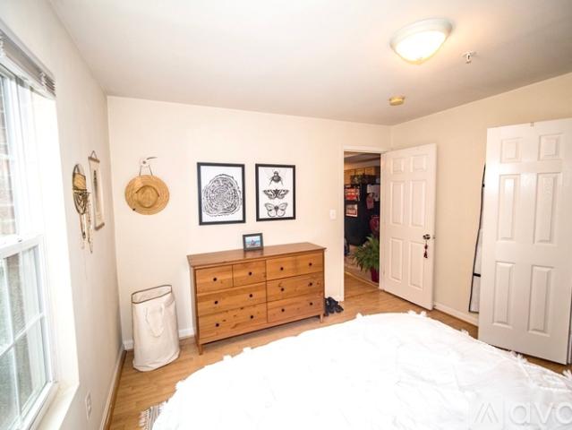 2 BR, 1 BA Apartment 734 Park Rd NW, Unit 104, Washington, DC 20010
