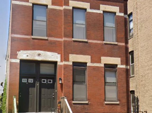 2 BR, 1 BA Apartment 738 North May Street 1R, Chicago, IL 60642