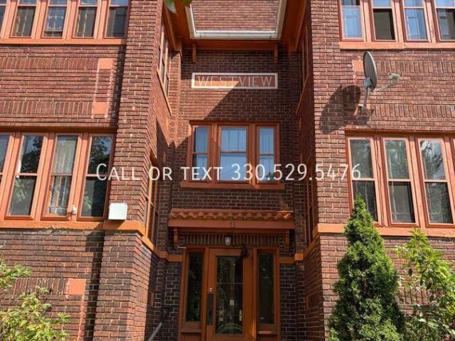 2 BR, 1 BA Apartment 73 S Highland Ave, Akron, OH 44303