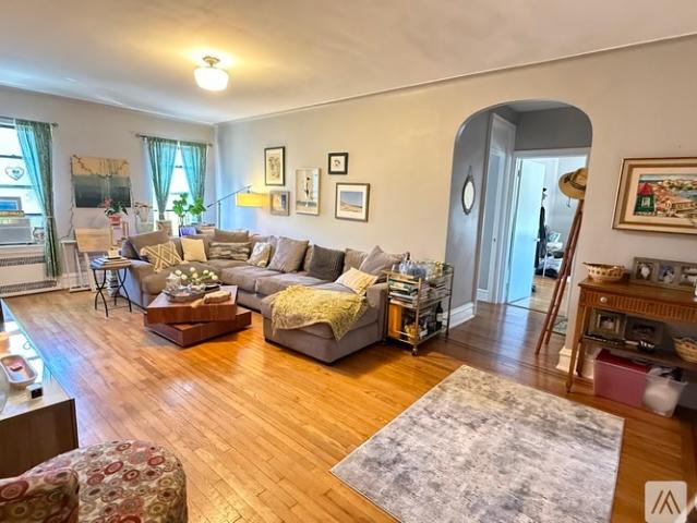 2 BR, 1 BA Apartment 73 20 Austin Street, Unit 5E, Queens County, NY 11375