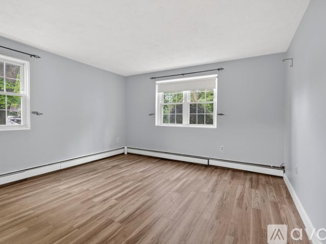 2 BR, 1 BA Apartment 7 Karen Circle, Unit 2, Billerica, MA 01821