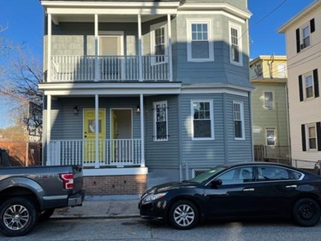 2 BR, 1 BA Apartment 7 Tell St, Unit 3rd Floor, Providence, RI 02909