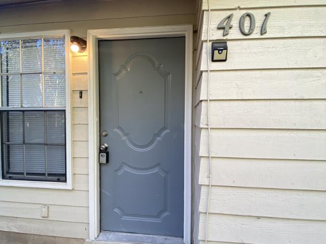 2 BR, 1 BA Apartment 844 East Sunshine Dr, San Antonio, TX 78228