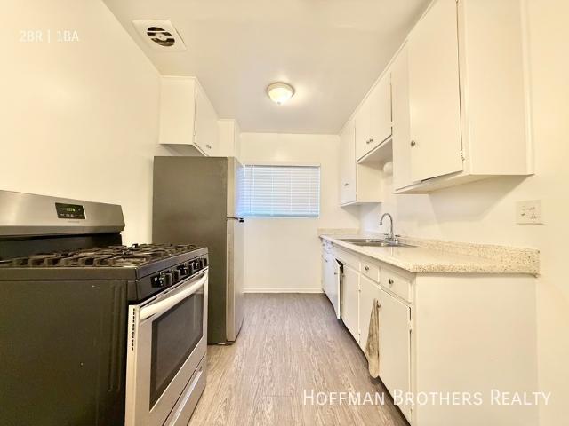 2 BR, 1 BA Apartment 845 Victor Ave, Inglewood, CA 90302