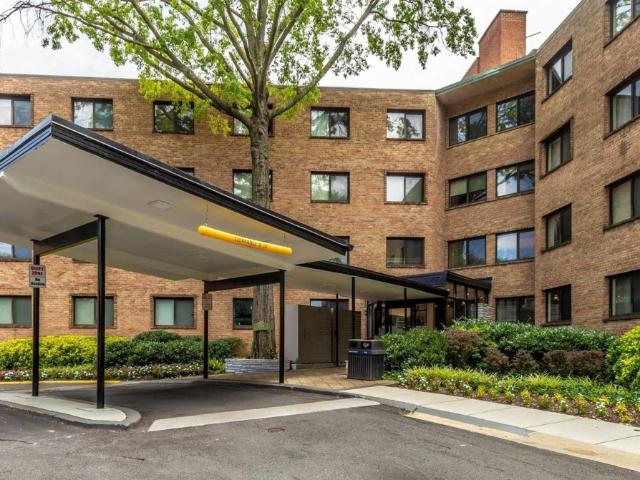 2 BR, 1 BA Apartment 8500 New Hampshire Avenue Unit 123, Hyattsville, MD 20783