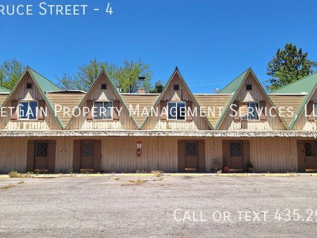 2 BR, 1 BA Apartment 851 Spruce Street, Cedar City, UT 84720