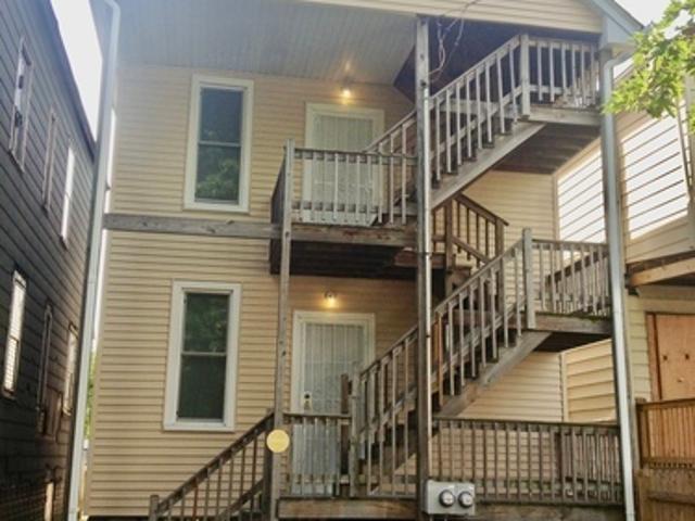 2 BR, 1 BA Apartment 8525 S Buffalo Ave, Unit 2, Chicago, IL 60617