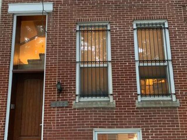 2 BR, 1 BA Apartment 869 North La Salle Drive, Unit 2, Chicago, IL 60610