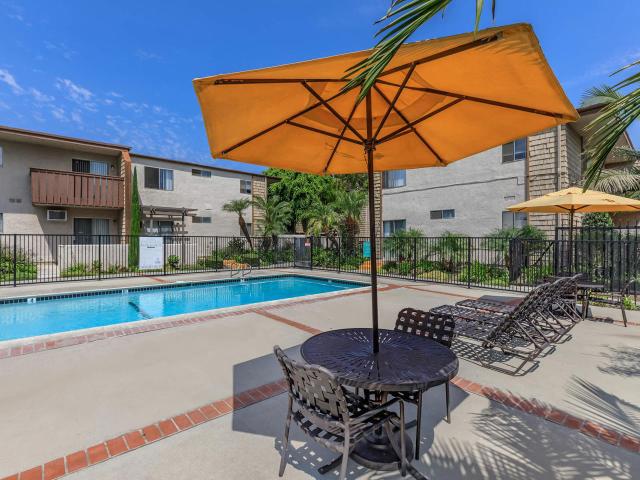 2 BR, 1 BA Apartment 8791 Walker St Unit 025, Cypress, CA 90630