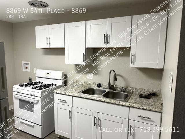 2 BR, 1 BA Apartment 8869 W 54th Place, Arvada, CO 80002
