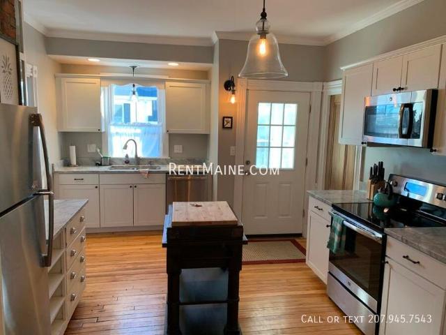 2 BR, 1 BA Apartment 88 Norfolk St. Apt Bangor, ME 04401
