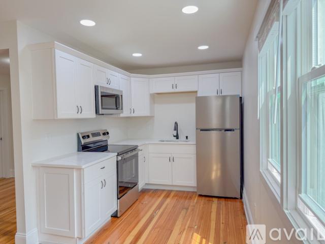 2 BR, 1 BA Apartment 88 Camp St, Unit 3, New Britain, CT 06051