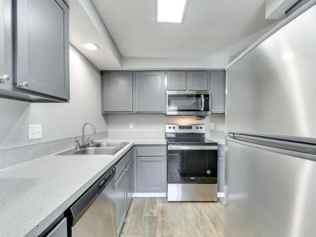 2 BR, 1 BA Apartment 8917 NE 15th Ave Unit A002, Vancouver, WA 98665