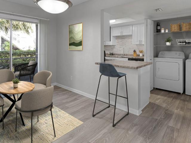 2 BR, 1 BA Apartment 895 Wymore Road Unit 7A, Altamonte Springs, FL 32714