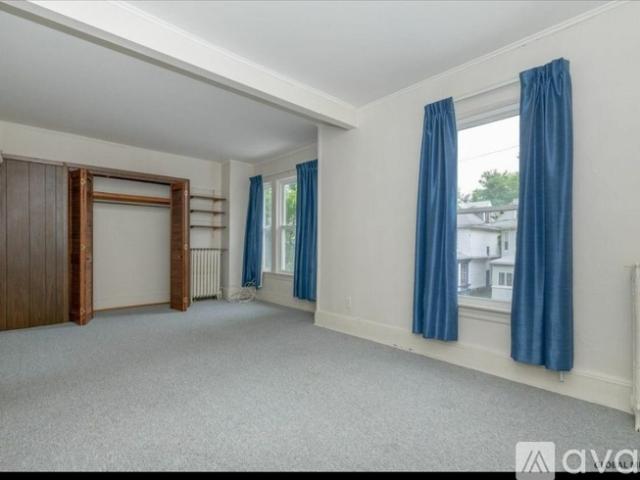 2 BR, 1 BA Apartment 898 Lancaster St, Unit 2, Albany, NY 12203