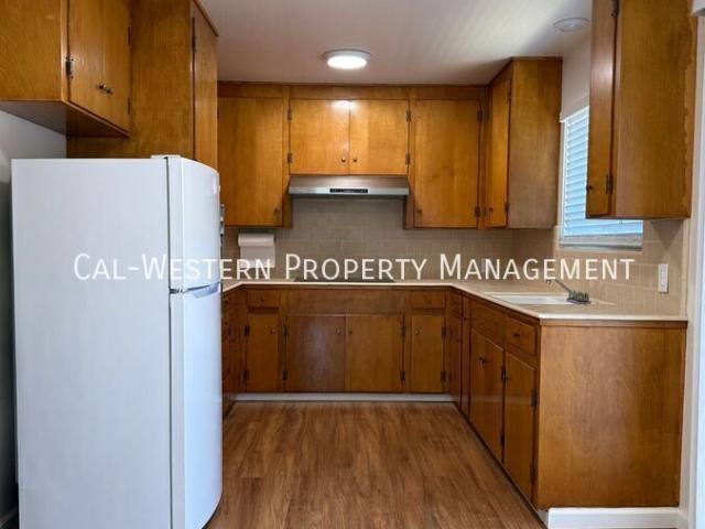 2 BR, 1 BA Apartment 89 Starr Way, Mountain View, CA 94040