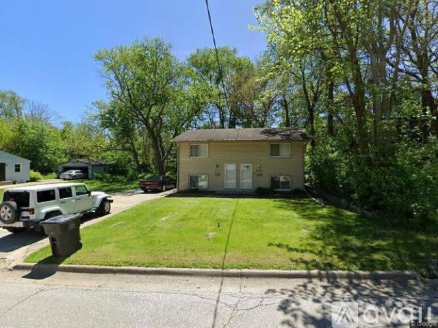 2 BR, 1 BA Apartment 800 Broad Street, Unit 2, Des Moines, IA 50315