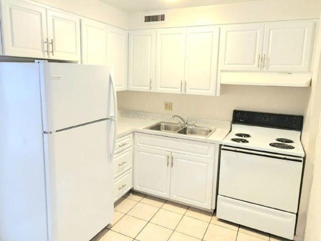 2 BR, 1 BA Apartment 801 SW 5th Avenue Unit SC827, Gainesville, FL 32601