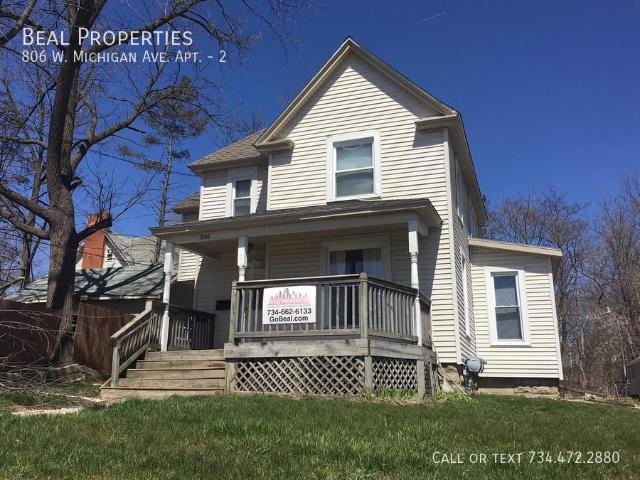 2 BR, 1 BA Apartment 806 W. Michigan Ave. Apt Ypsilanti, MI 48197