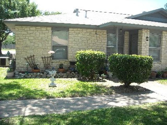 2 BR, 1 BA Apartment 806 N. Rhomberg, Burnet, TX 78611