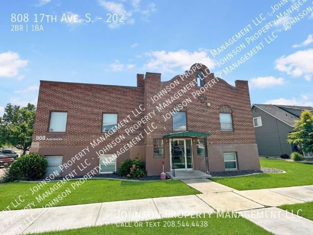 2 BR, 1 BA Apartment 808 17th Ave. S Nampa, ID 83651