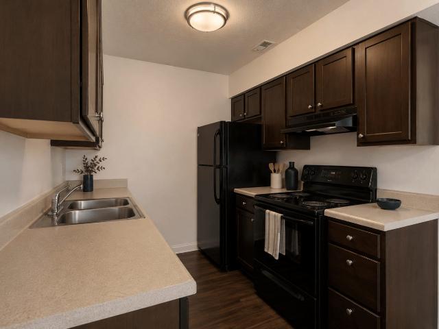 2 BR, 1 BA Apartment 808 Clubhouse Dr W Unit 084, Westfield, IN 46074