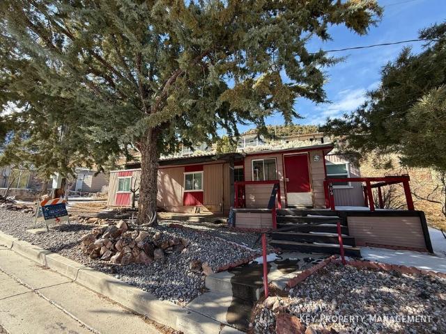 2 BR, 1 BA Apartment 809 Newark St, Pioche, NV 89043