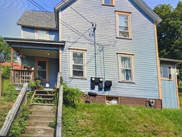 2 BR, 1 BA Apartment 813 Louise Ave, Unit B, Morgantown, WV 26505