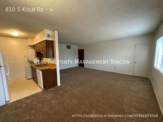 2 BR, 1 BA Apartment 810 S Kolb Rd, Tucson, AZ 85710