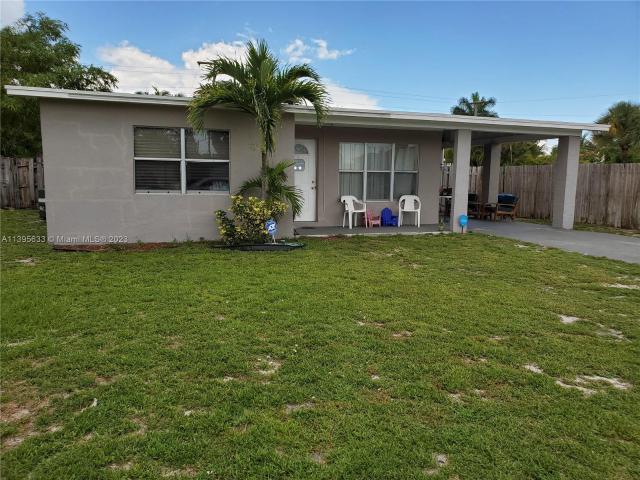 2 BR, 1 BA Apartment 811 South Broadway, Lantana, FL 33462