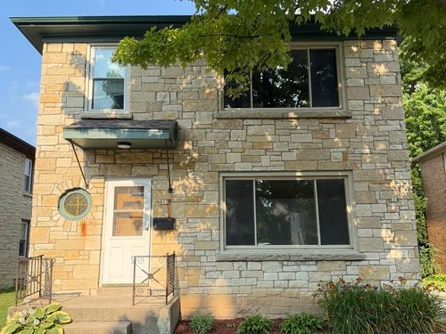 2 BR, 1 BA Apartment 812 South 87th Street, Unit Lower, West Allis, WI 53214