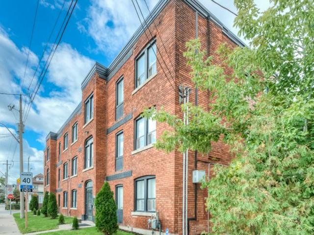 2 BR, 1 BA Apartment 81 Gibson Ave, Hamilton, ON L8L6J9