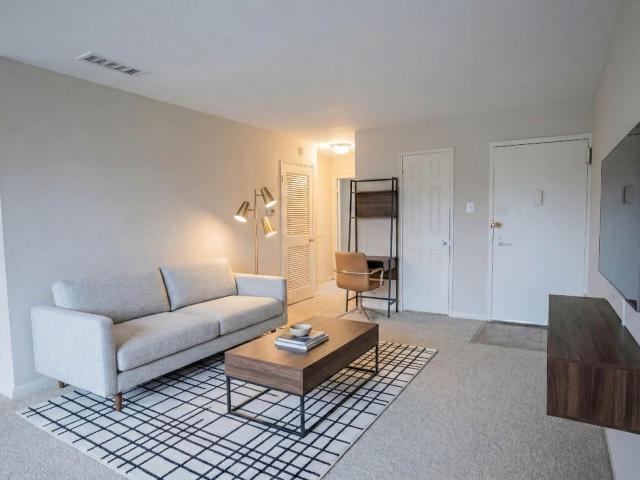 2 BR, 1 BA Apartment 8201 Henry Avenue Unit P 03, Philadelphia, PA 19128