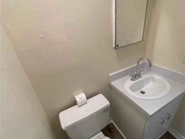 2 BR, 1 BA Apartment 8213 North 12 Th Street, Tampa, FL 33604