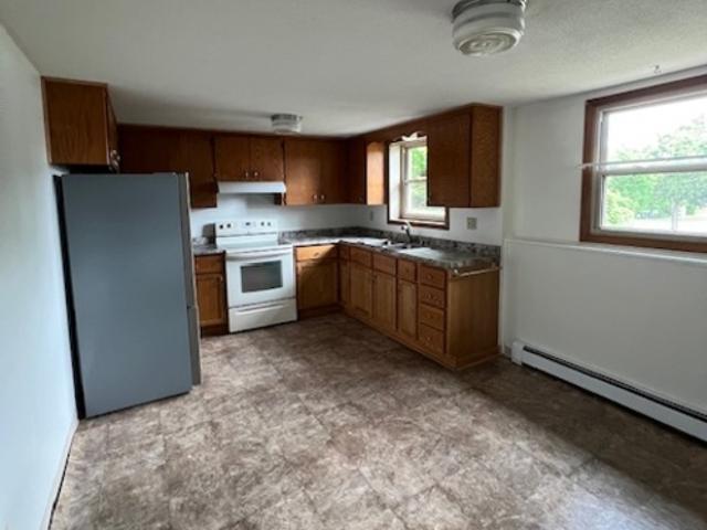2 BR, 1 BA Apartment 821 W 5th St, Unit 3, Red Wing, MN 55066