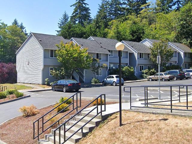 2 BR, 1 BA Apartment 821 High School Rd NE, Bainbridge Island, WA 98110