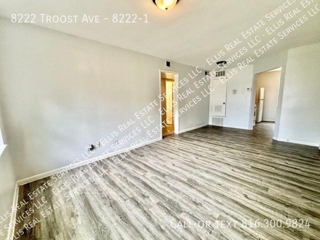 2 BR, 1 BA Apartment 8222 Troost Ave, Kansas City, MO 64131
