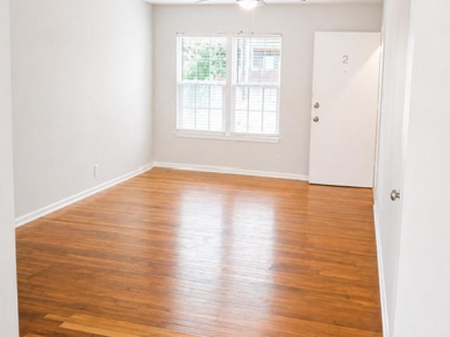 2 BR, 1 BA Apartment 826 Hancock Ave, Unit 2, Corpus Christi, TX 78404