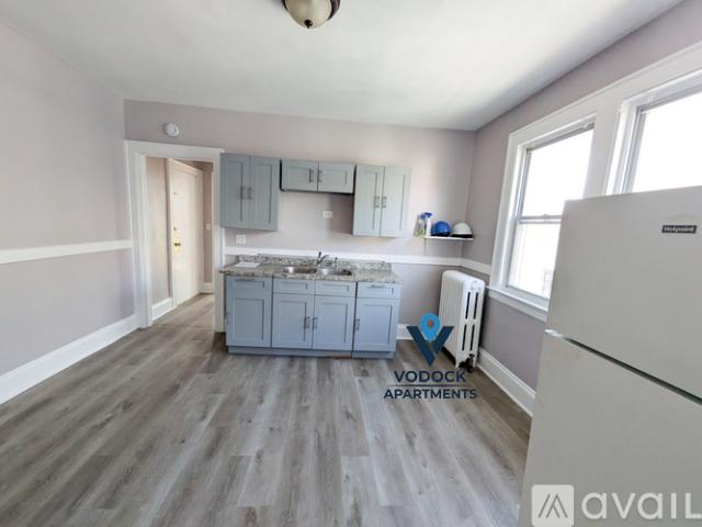 2 BR, 1 BA Apartment 82 James St, Unit 3N, Hartford, CT 06106