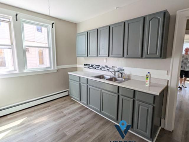 2 BR, 1 BA Apartment 82 James St, Unit 1S, Hartford, CT 06106