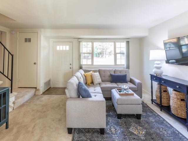 2 BR, 1 BA Apartment 8317 Severn Orchard Circle Unit CW288228, Severn, MD 21144