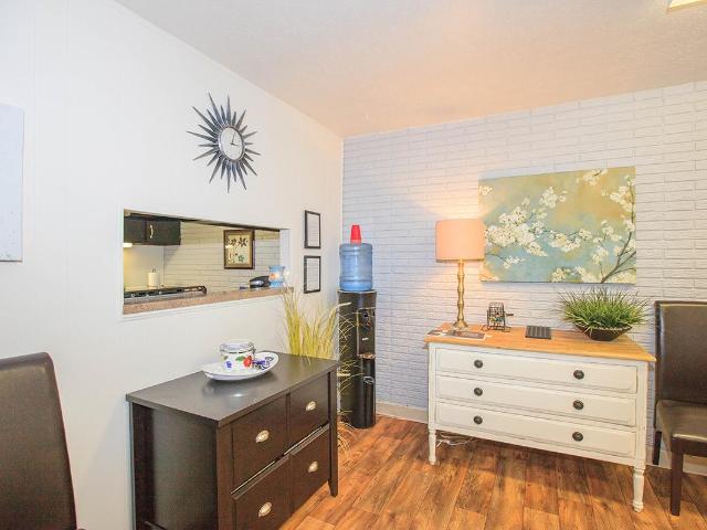 2 BR, 1 BA Apartment 831 Glastonbury Road Unit 2207, Nashville, TN 37217