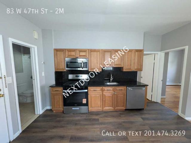 2 BR, 1 BA Apartment 83 W 47th St, Bayonne, NJ 07002
