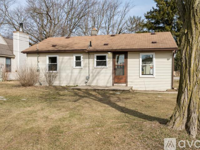 2 BR, 1 BA Apartment 83 West Drahner Road, Oakland County, MI 48371