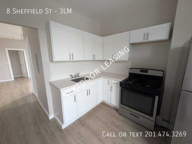 2 BR, 1 BA Apartment 8 Sheffield St, Jersey City, NJ 07305