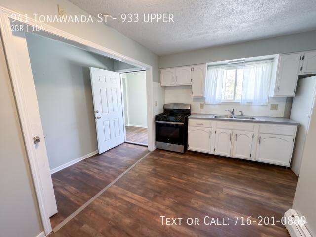 2 BR, 1 BA Apartment 941 Tonawanda St, Buffalo, NY 14207