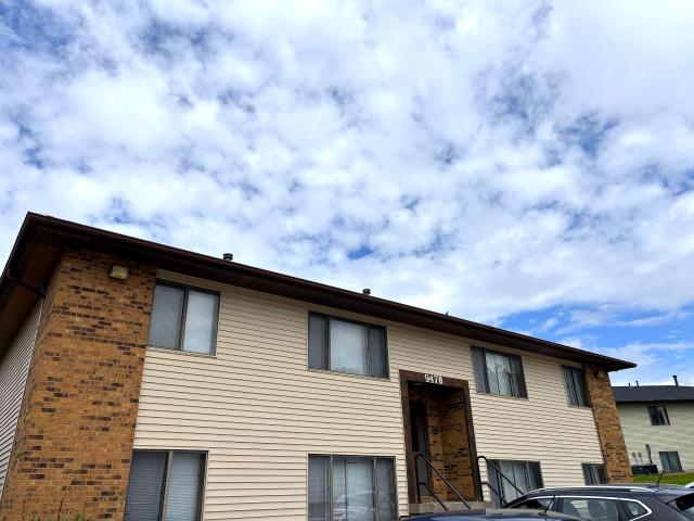 2 BR, 1 BA Apartment 947 Boston Way, Coralville, IA 52241