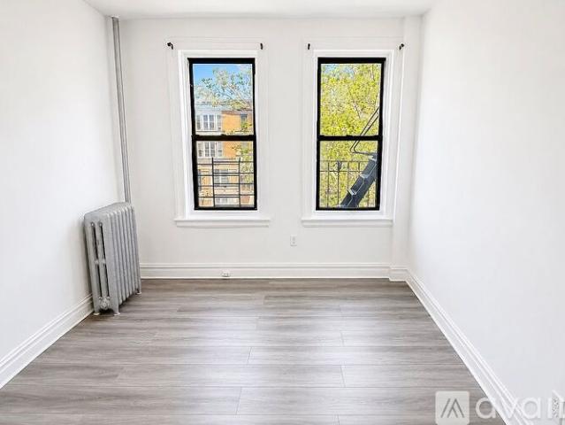 2 BR, 1 BA Apartment 952 Saint Marks Ave, Unit 5B, Brooklyn, NY 11213