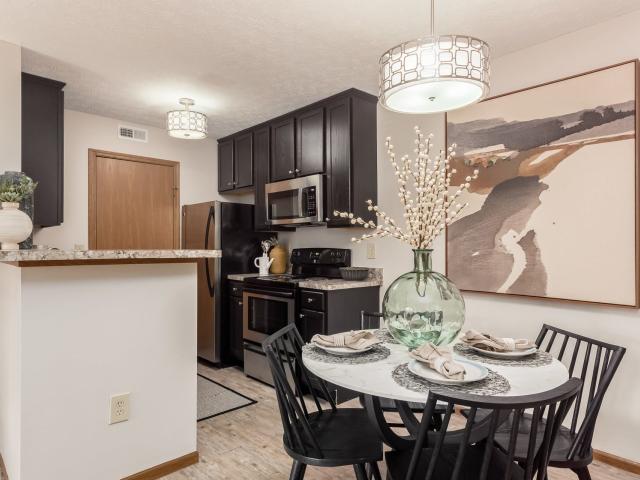 2 BR, 1 BA Apartment 963 Cedar Trace Blvd Unit 968LR, Westerville, OH 43081